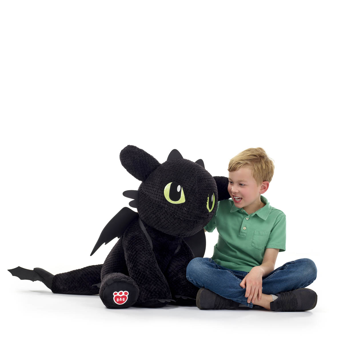Giant Toothless Plush | How to Train Your Dragon at Build-A-Bear®