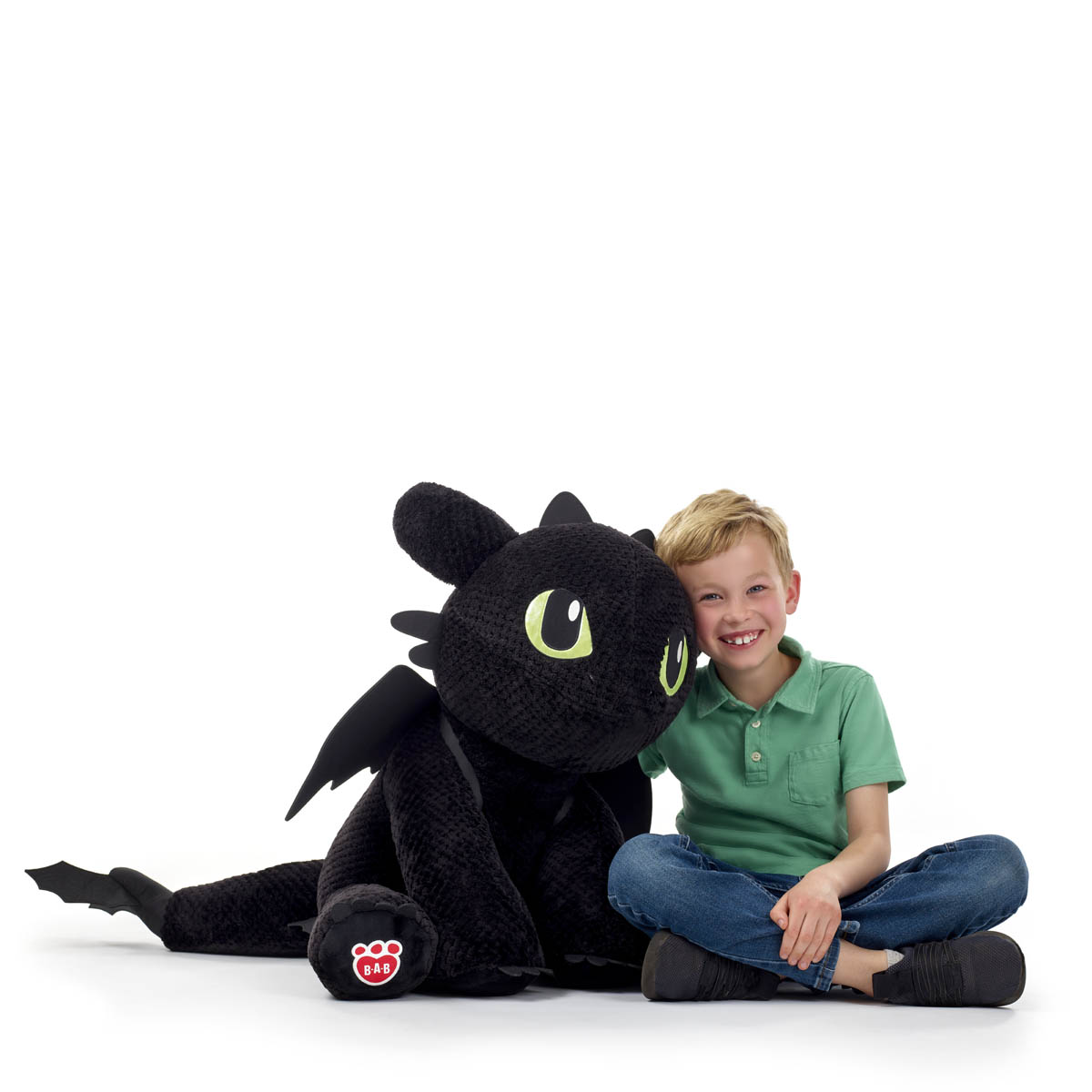 Giant Toothless Plush | How to Train Your Dragon at Build-A-Bear®